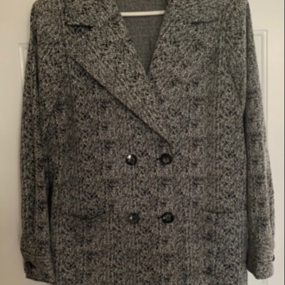 CAbi | Jackets & Coats | Nib Cabi Fall 22 Agent Jacket | Poshmark